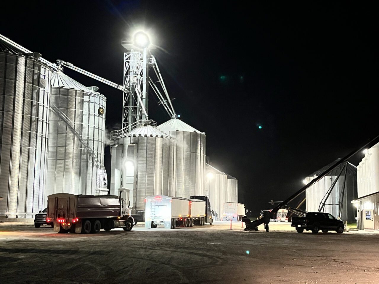 Grain Trading | Red River Grain Co. | MB